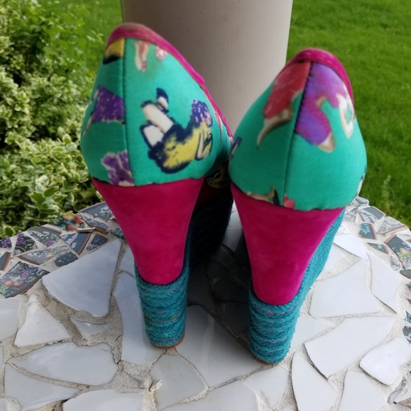 Pinup Couture | Shoes | Sexy Pinup Girl Platform Wedges Ohh La La ...